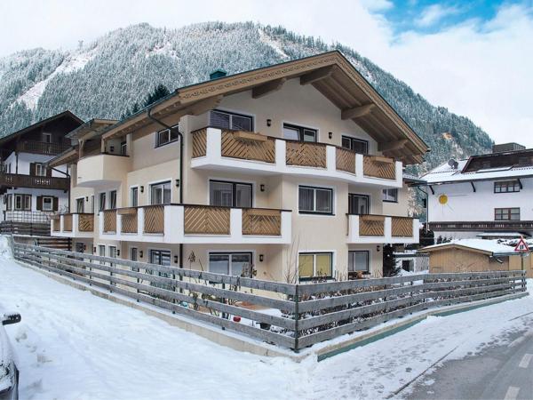 Apartment Rosa-8 By Interhome - Mayrhofen