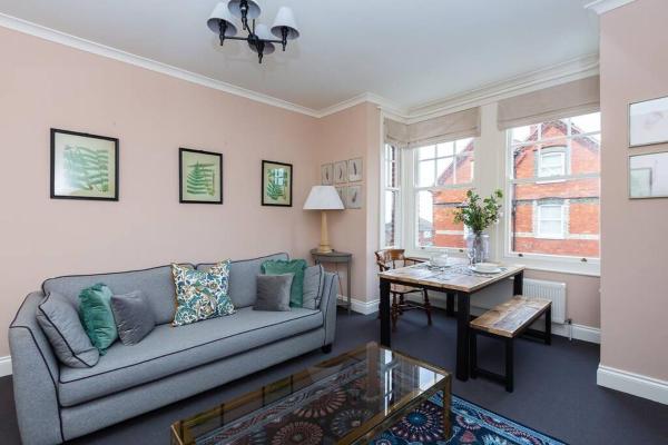 Harriet - Quaint One Bedroom Apartment With Easy Parking - Broadstairs