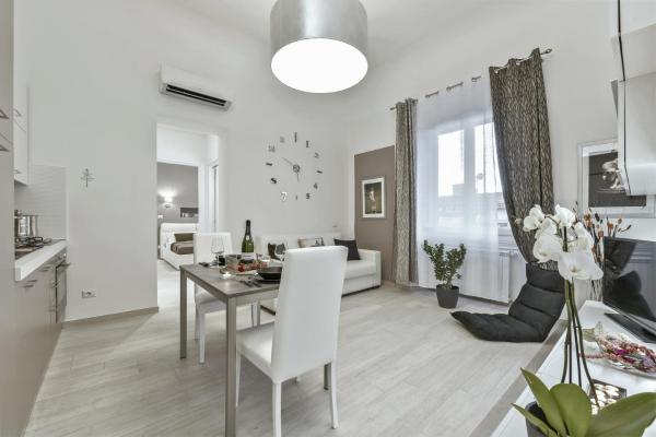 Accademia Apartment - Florence