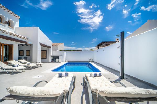 Three Bedroom Luxury Villa El Valle Golf Resort - Murcia