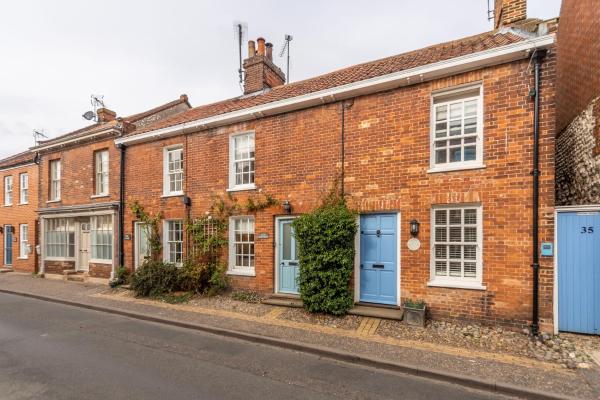 Petts Cottage - Burnham Market