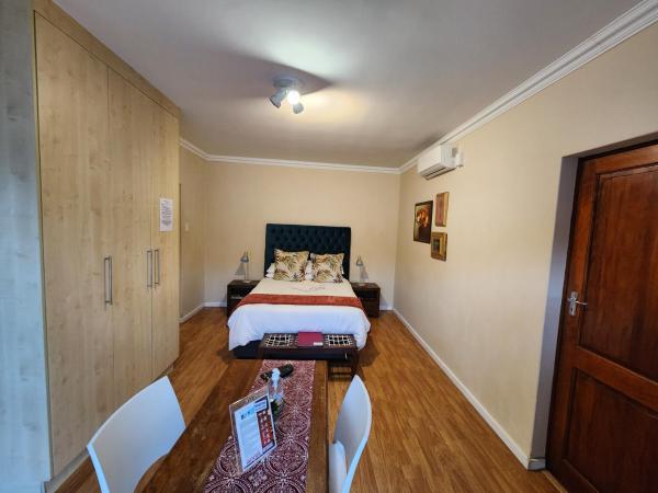 Jenvey House Selfcatering Apartments & Bnb - Gqeberha