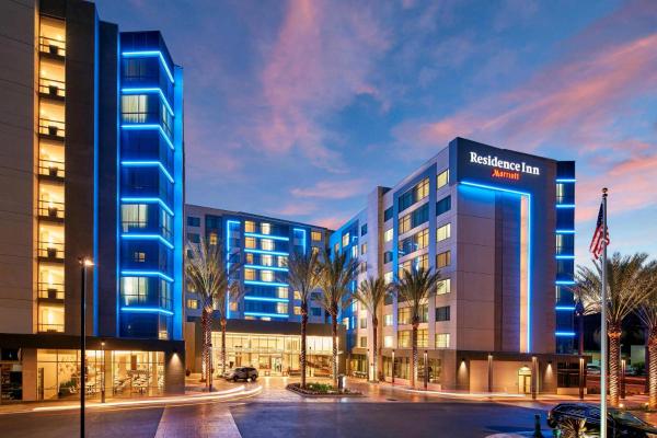 Residence Inn By Marriott At Anaheim Resort/convention Center - Irvine, CA