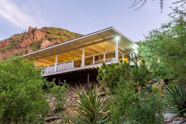 Karoo Mountain River House - Zoar