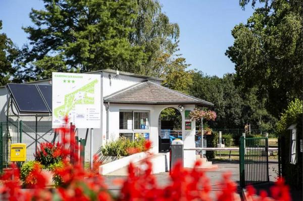 Camping Onlycamp Des Halles - Decize