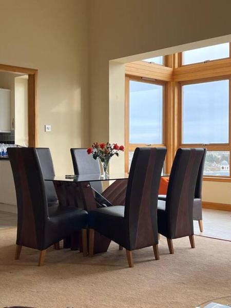 Apartment 500 - Metro Style Apartment On Nc500 - Thurso