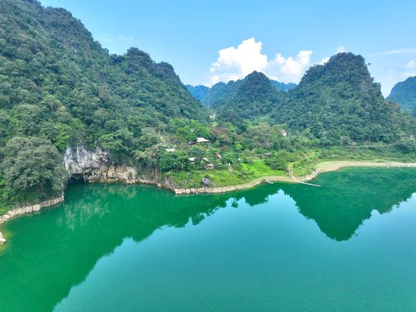 Thang Hen Lake - Thang Hen Glamping & Eco Outdoor - Cao Bang