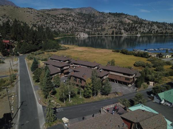 Rr-edgewater 17, 100 Knoll Ave #17 - June Lake, CA