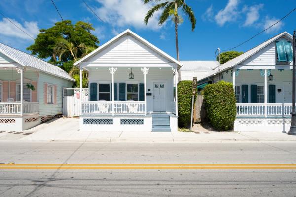 Crawl To Duval W/ Hot Tub - Key West, FL