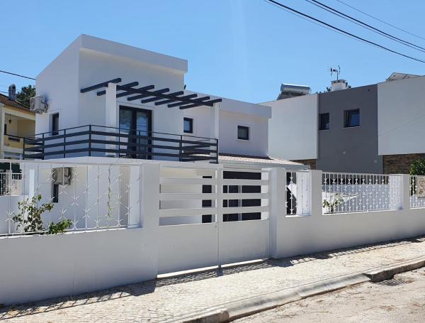 Aroeira House - Oeiras