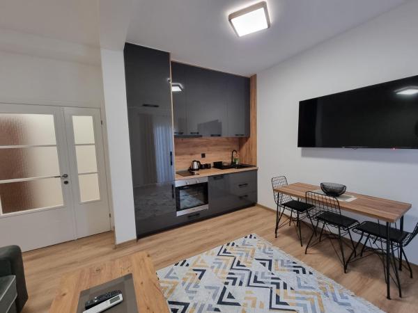 Dom B Apartments - Budva