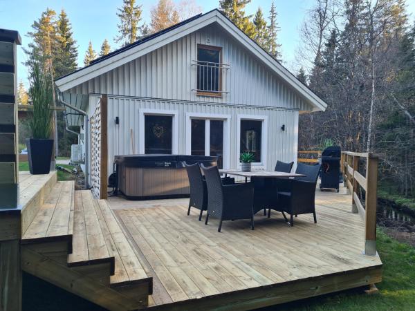 Pinebo Palace Guesthouse - Ulricehamn