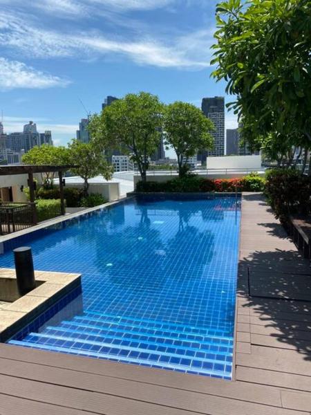 Delightful Condo In Central Location At Sukhumvit 49 - Bangkok