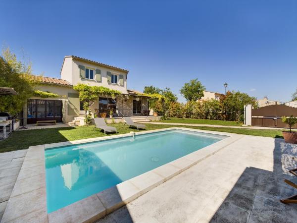 Villa Calisse, 6 Personnes à Maillane - Avignon