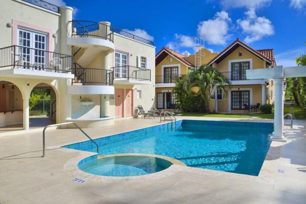 Studio Apt 9 Bright Comfy With Pool On South Coast - Barbados