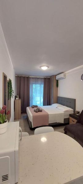 Stay With Oleg C17 - Famagusta