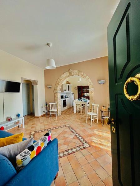 Casa Amelia - Charme In Taormina - Letojanni