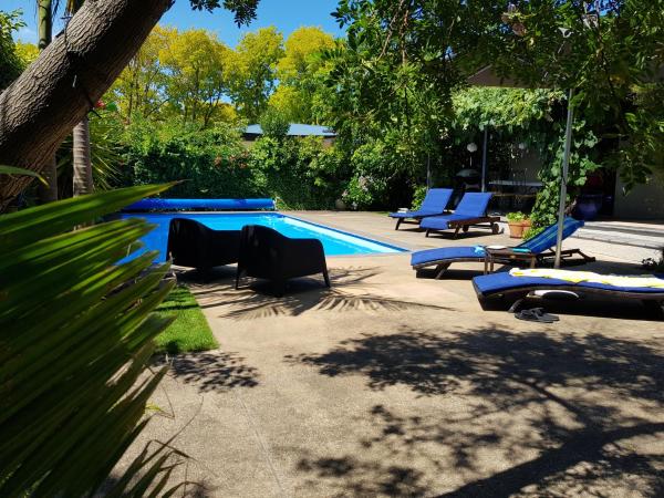 The Village Apartment, Just Steps To The Village Shops, Bars And Restaurants - 뉴질랜드