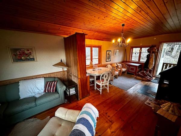 Spillersboda Stuga Med Båtar - Åland