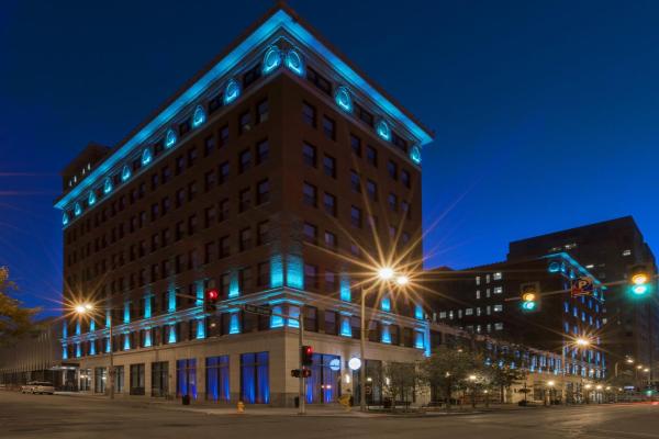 The Current Iowa, Autograph Collection - Davenport, IA