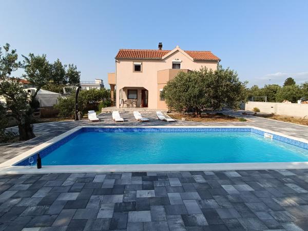 Vacation House Toket - 6+2 Person - Murter