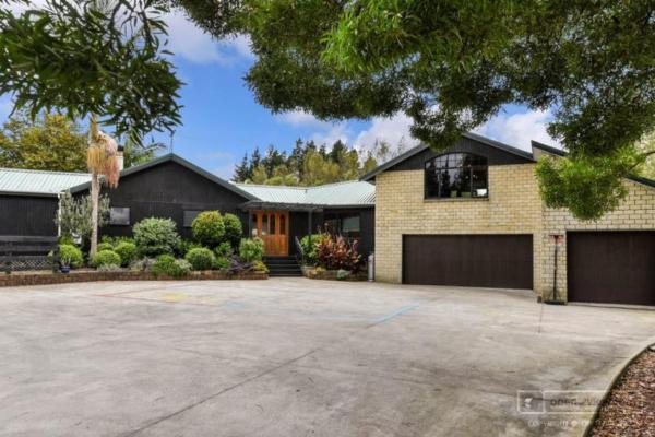 Lascelles Escape - Kaukapakapa