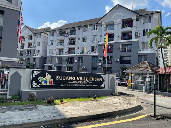 Subang Ville Ehsan Apartment - Puchong