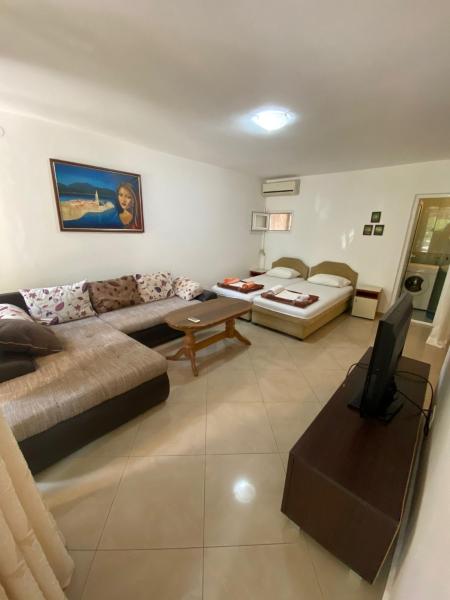 Apartman Radenovic - Budva