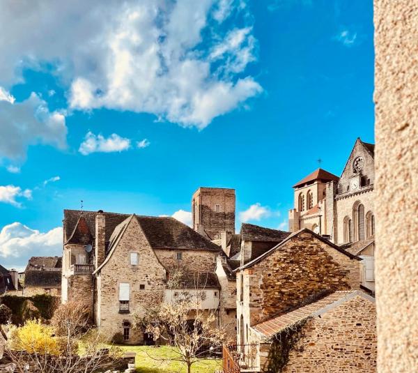Au Bonheur Arédien - Saint-Yrieix-la-Perche