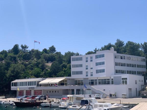 Hotel Tolero - Gradac, Croatia