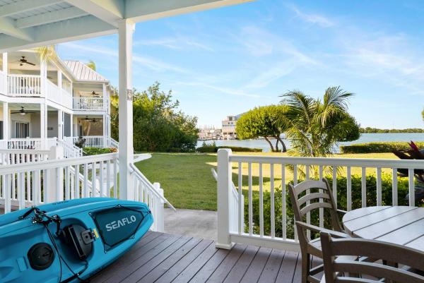 Beach House Getaway - Duck Key, FL