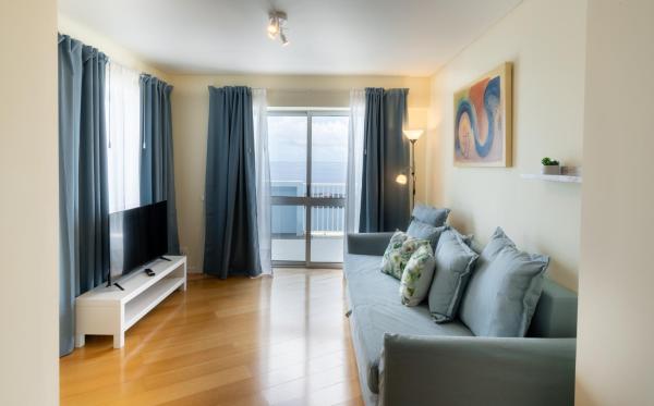 Atlantic Penthouse - City, Montain & Ocean - Free Parking - Ponta Delgada