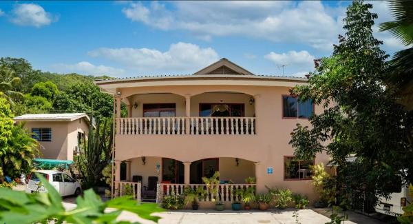 Chez Benoit Self Catering - Seychelles