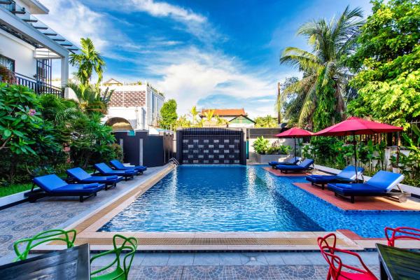 Peak Elite Boutique - Cambodia