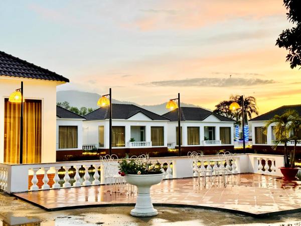 Rồng Vàng Resort - Tỉnh An Giang