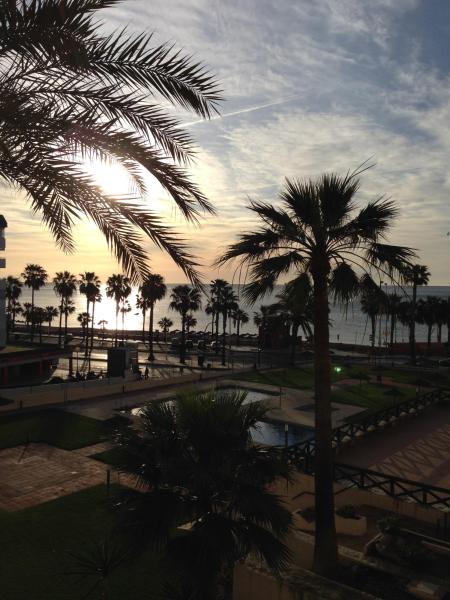 1 Paradise Of Benalmadena Costa Residencial Aloha Playa Vistas Al Mar, Front Beach Mini Dúplex - 貝納爾馬德納