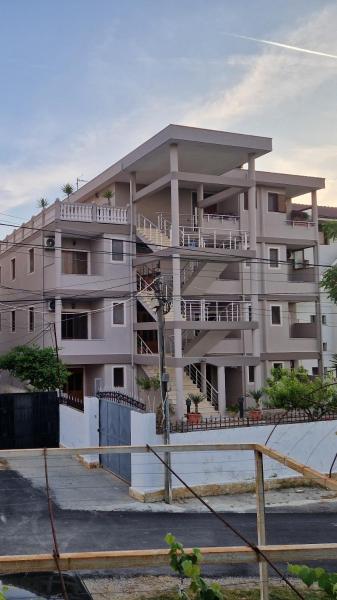 Guest House "Pisha" - Durrës