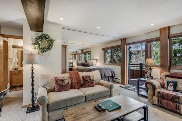 Laurelwood Condominiums 109 - Aspen