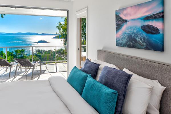 Blue Water Views 16 - Breathtaking Views And Luxury At On Hamilton Island. - Hamilton Island