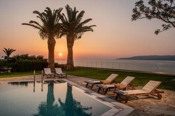 Villa Sunrise Majestic Seaview With Private Pool - Hersonissos