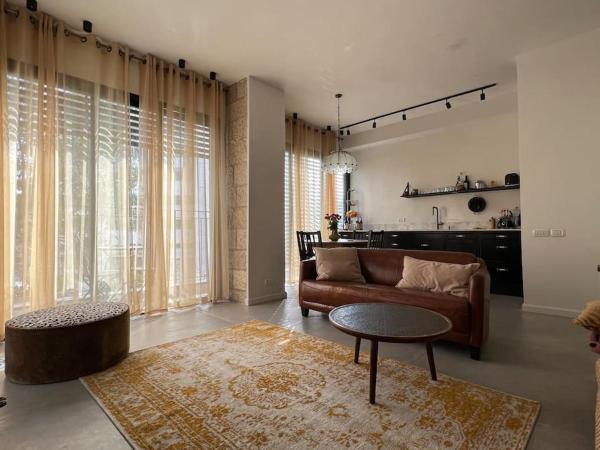 Rosa’s Place - Jerusalem