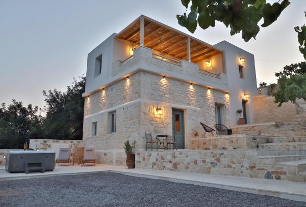 Amvikas Suites-sitia, By Comfortbnb - Greece