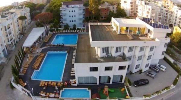 Sunborn Hotel - Albania