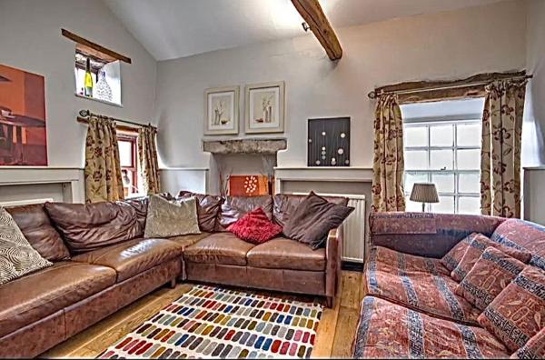 Devonshire -Sleeps 19 In 7 Ensuite Bedrooms Great Space For All Groups - Castleton
