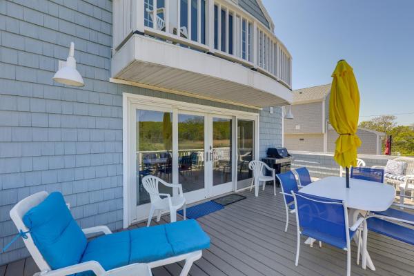 Inviting Rockport Rental With Deck Walk To Beach! - Ipswich, MA