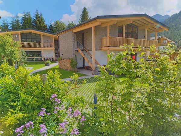 Ferienwohnungen & Chalets Capricorno - Mittelberg