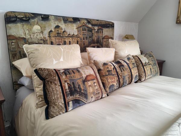 Divine Cottage - Ballycastle