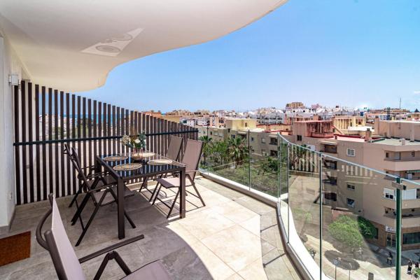 Inf46p - Spacious Holiday Home In Estepona - Estepona