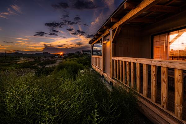 Miners Cabin #4 - King Bed - Private Balcony With Views - Arizona