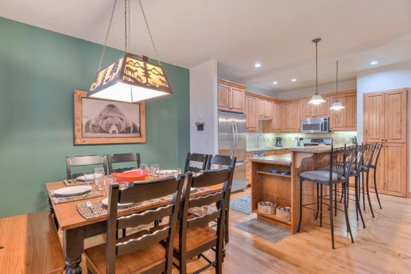 Aquila Lodge - Unit 5 - Sunriver, OR